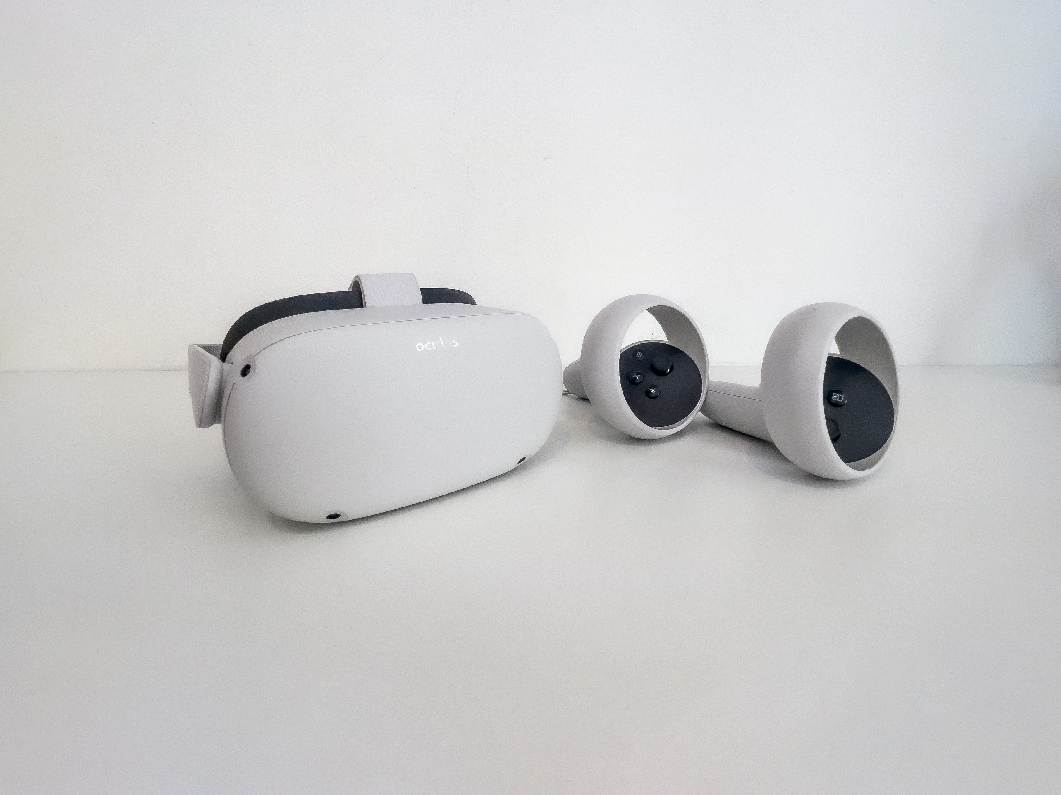 VR Brille Oculus Quest 2 – ELLA